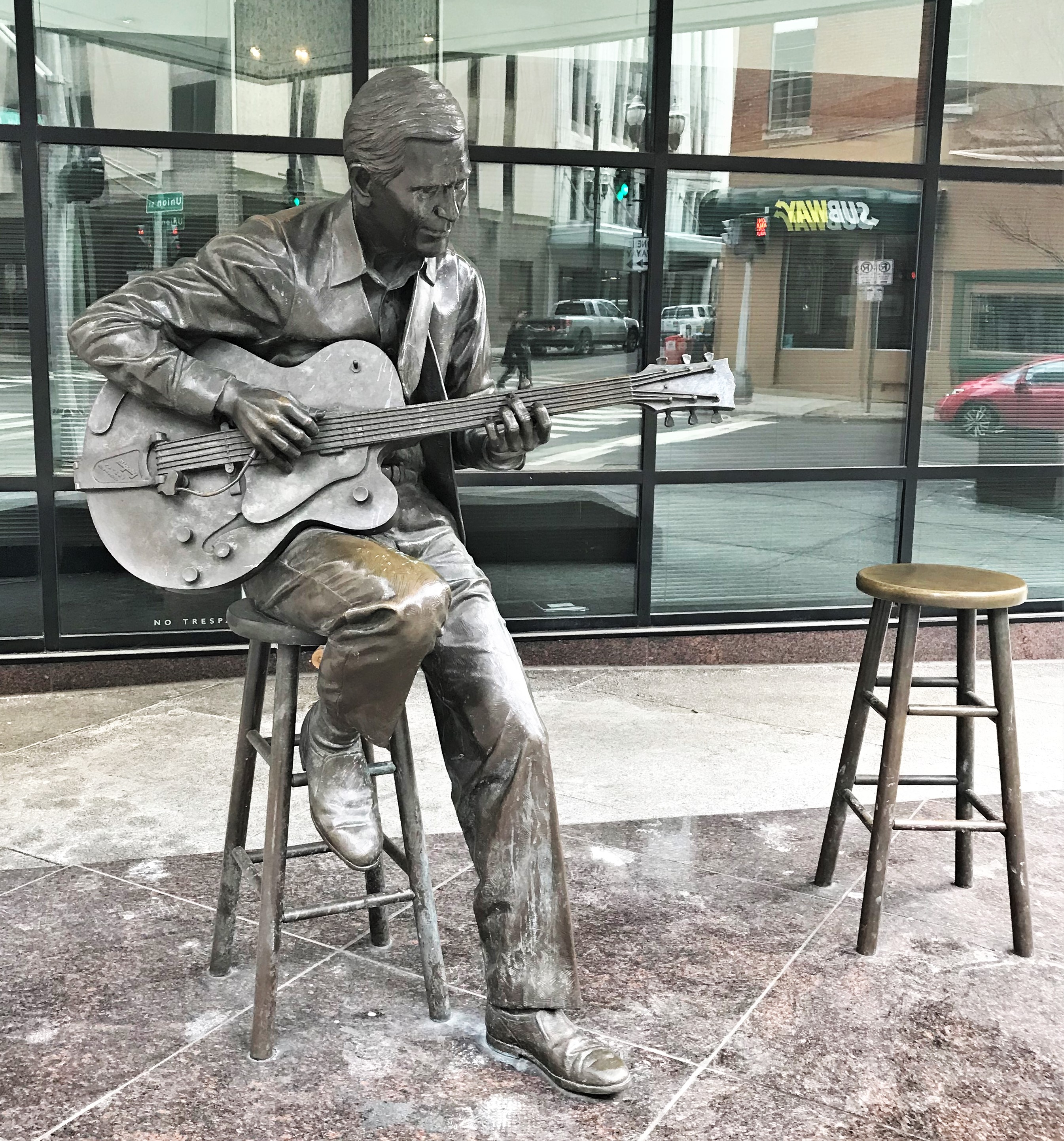 Chet Atkins, C.G.P. - nashville public art